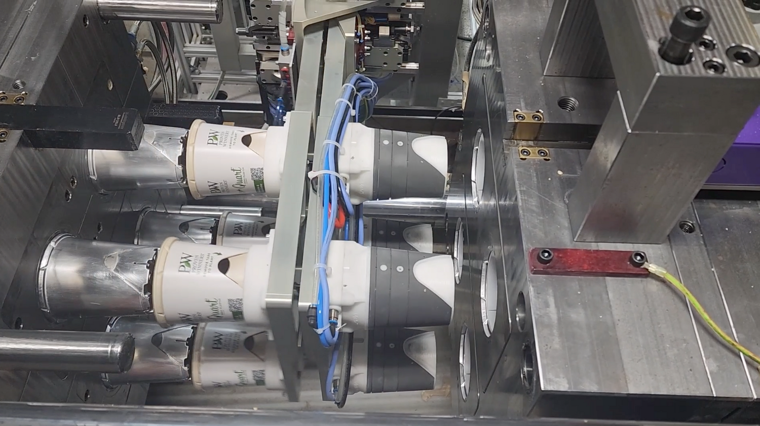 Automation in Injection Molding - VistaTek